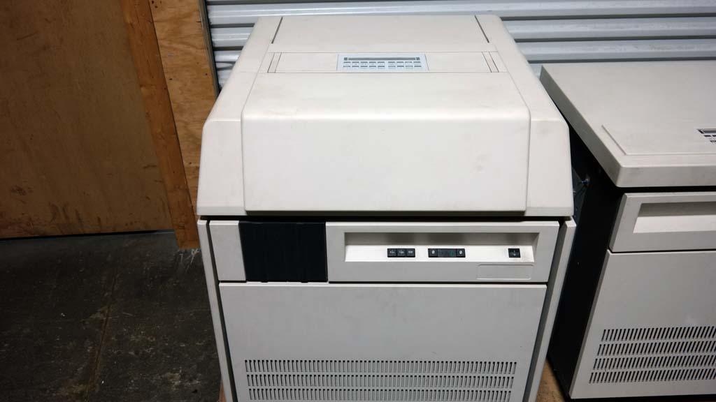 Lot #63: Linotronic 200P Imagesetter and RIP - WireBids